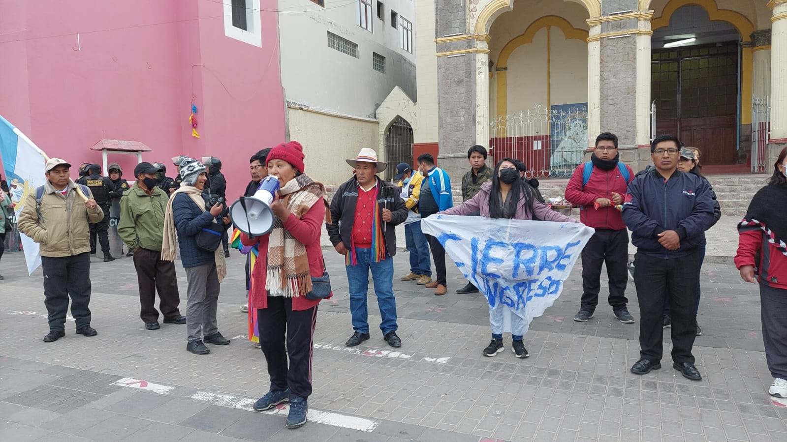 Coronavirus en Perú | Ministro Cadillo: Nuestra prioridad es el retorno ...