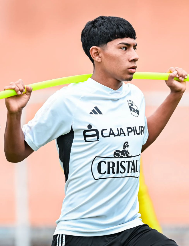 ¿Quién es Max Castro, punta de 17 abriles que Moreira evalúa para ...